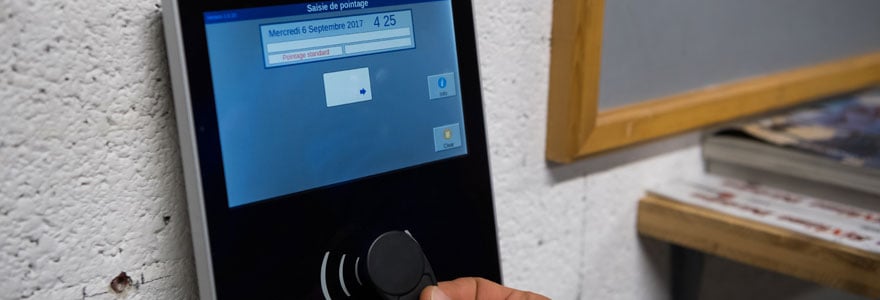 Gérez vos horaires avec une badgeuse electronique.